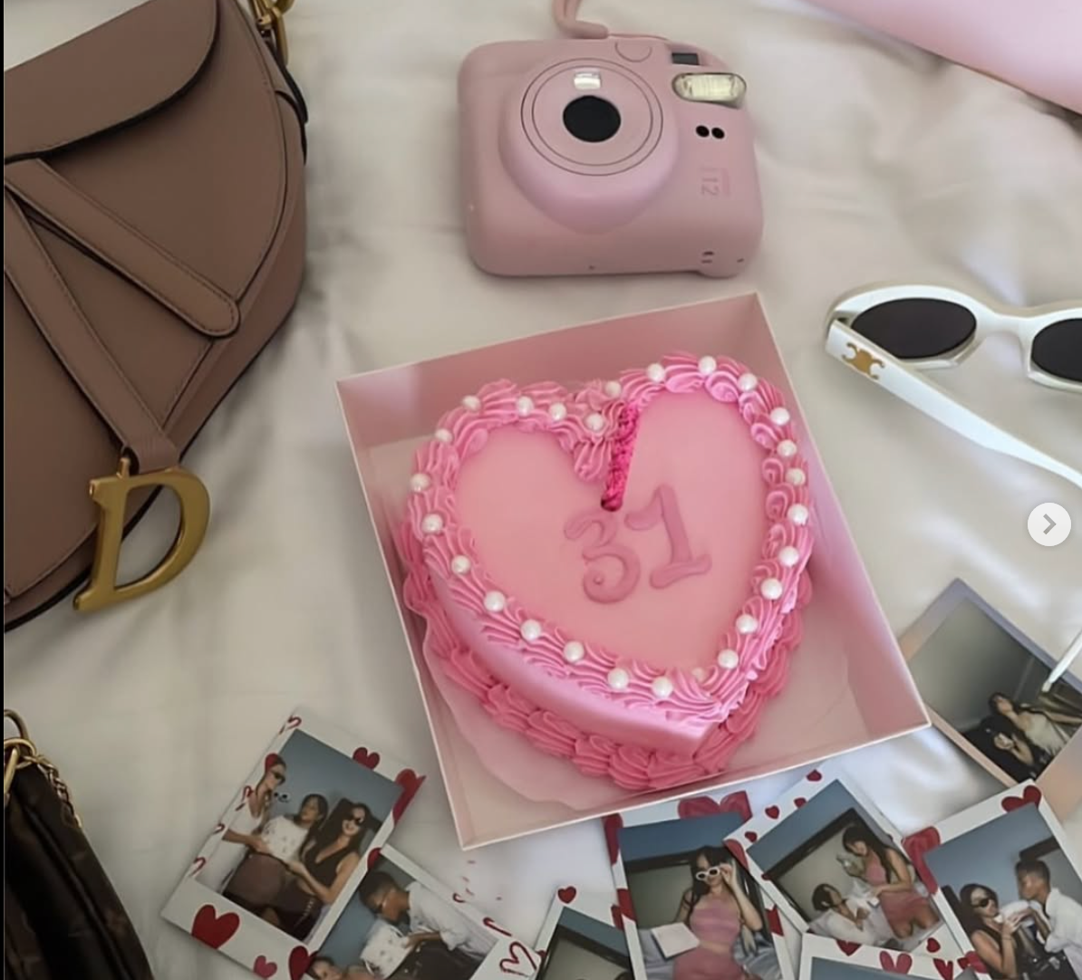 heart shape cake box