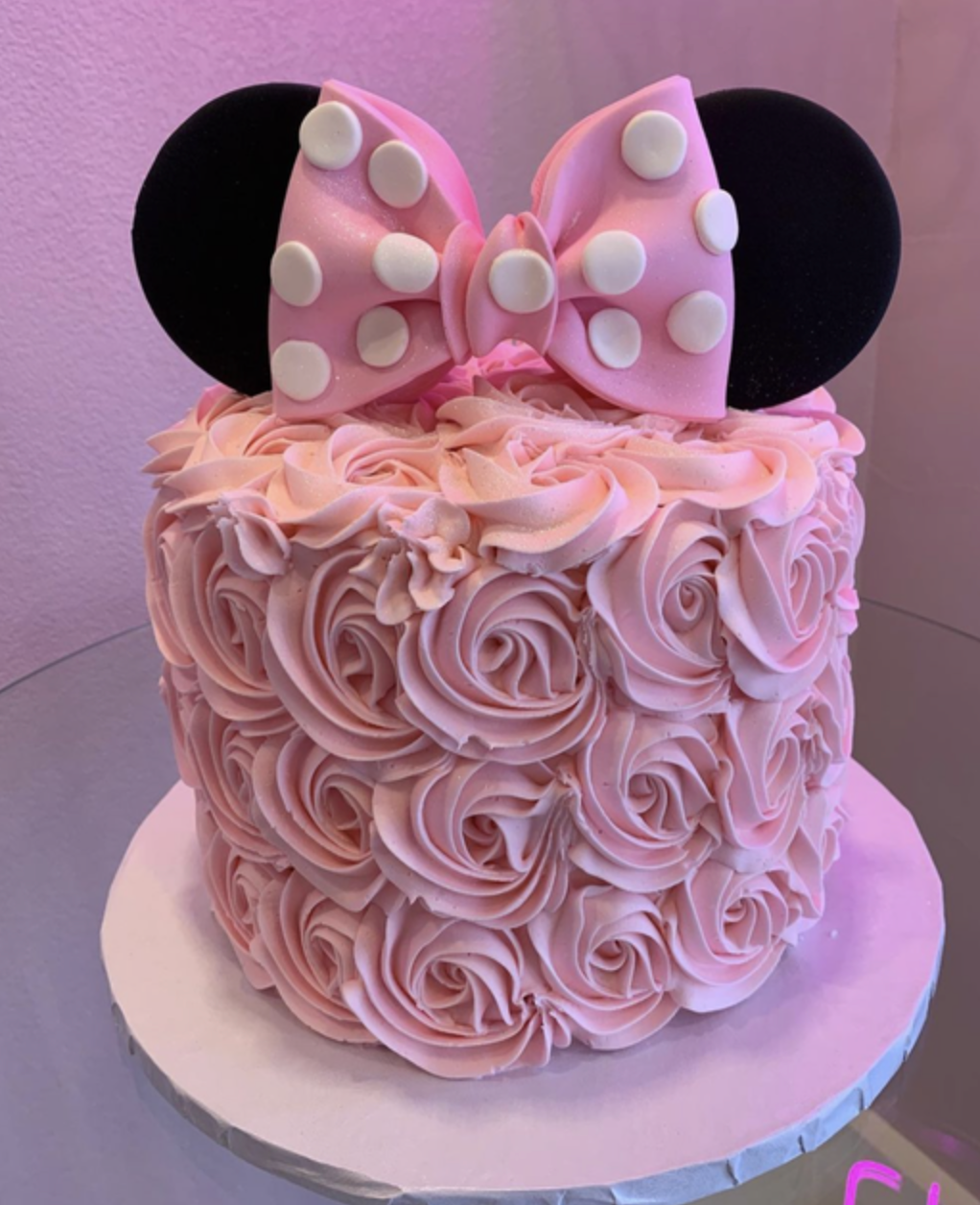 mouse shaped cake